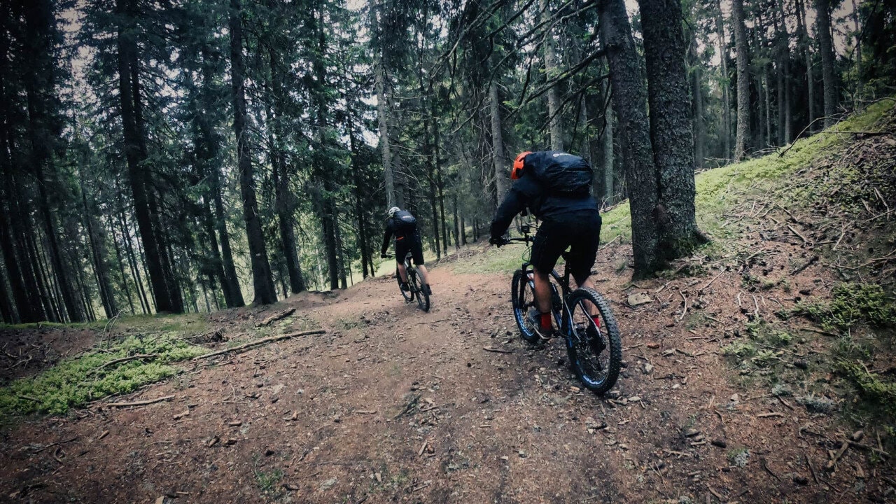 Optimaler Reifendruck beim MTB - Tipps für deinen Alpencross